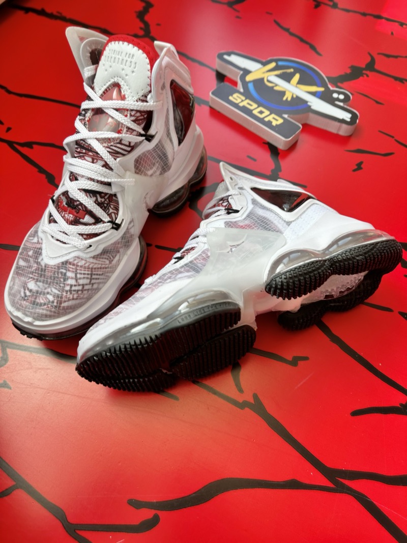 Lebron 19 XıX – kramponx.com