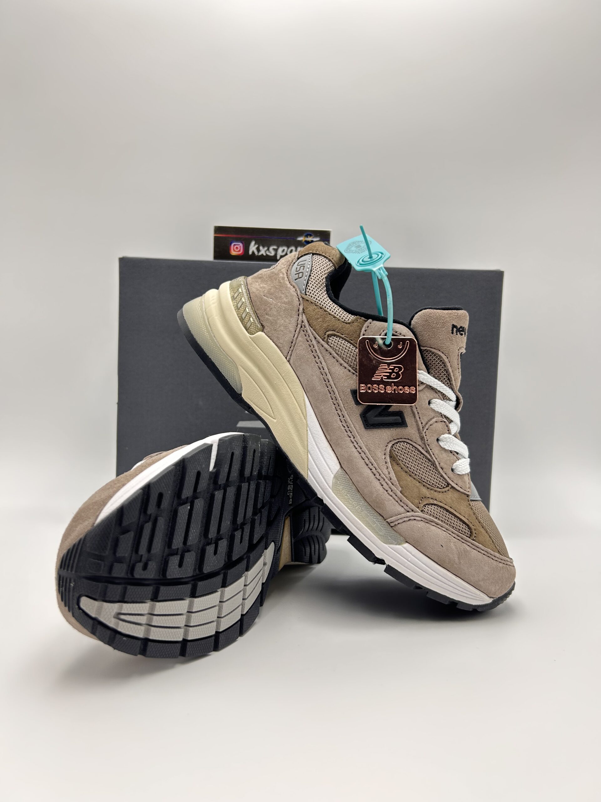 NB M992 Brown – kramponx.com